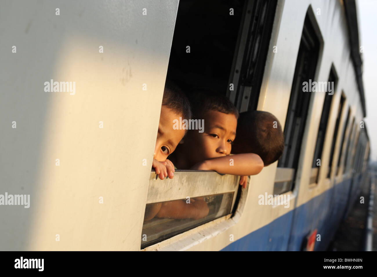 Thai children on train Stock Photo - Alamy