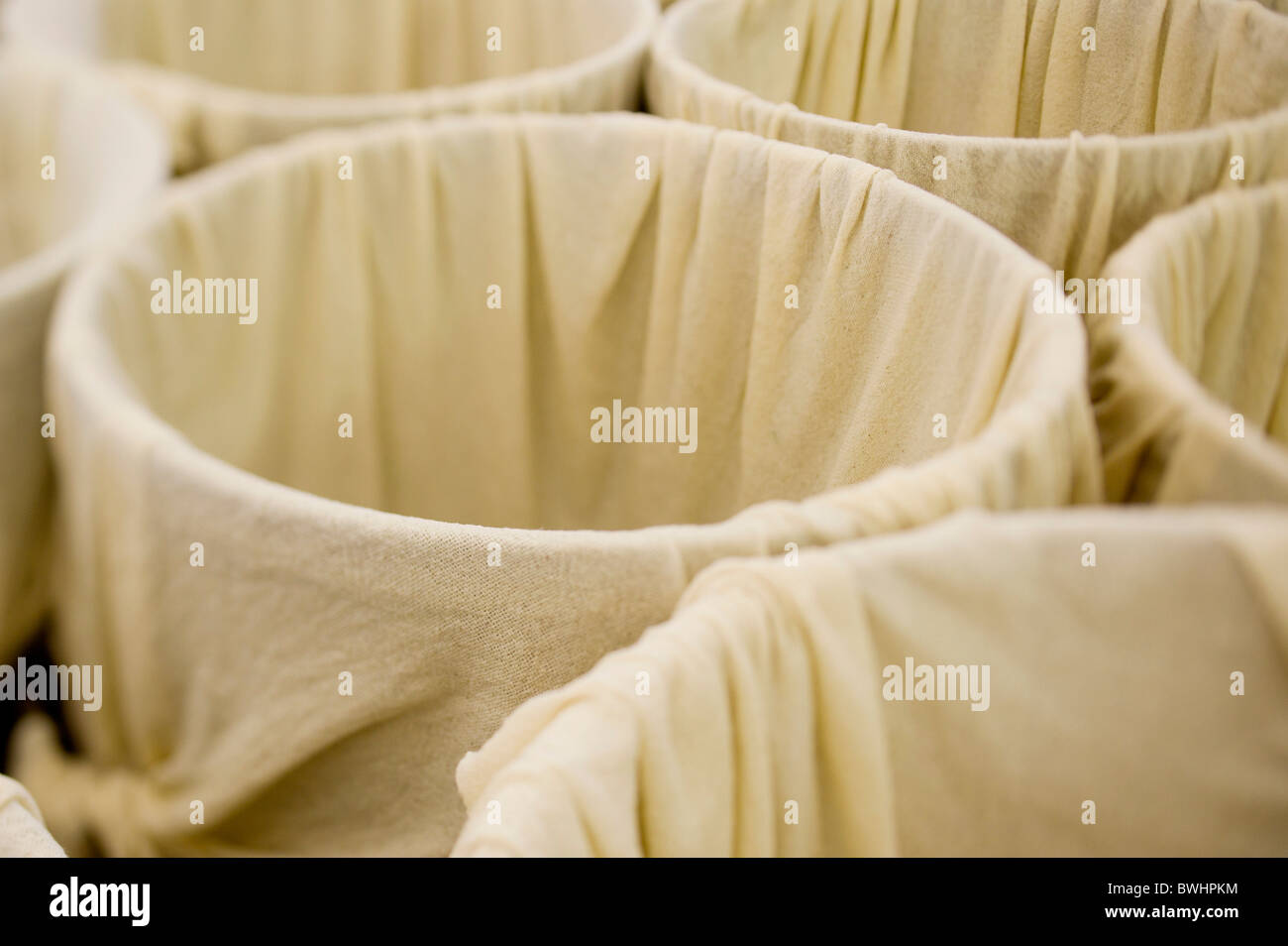 Muslin cloth hi-res stock photography and images - Alamy