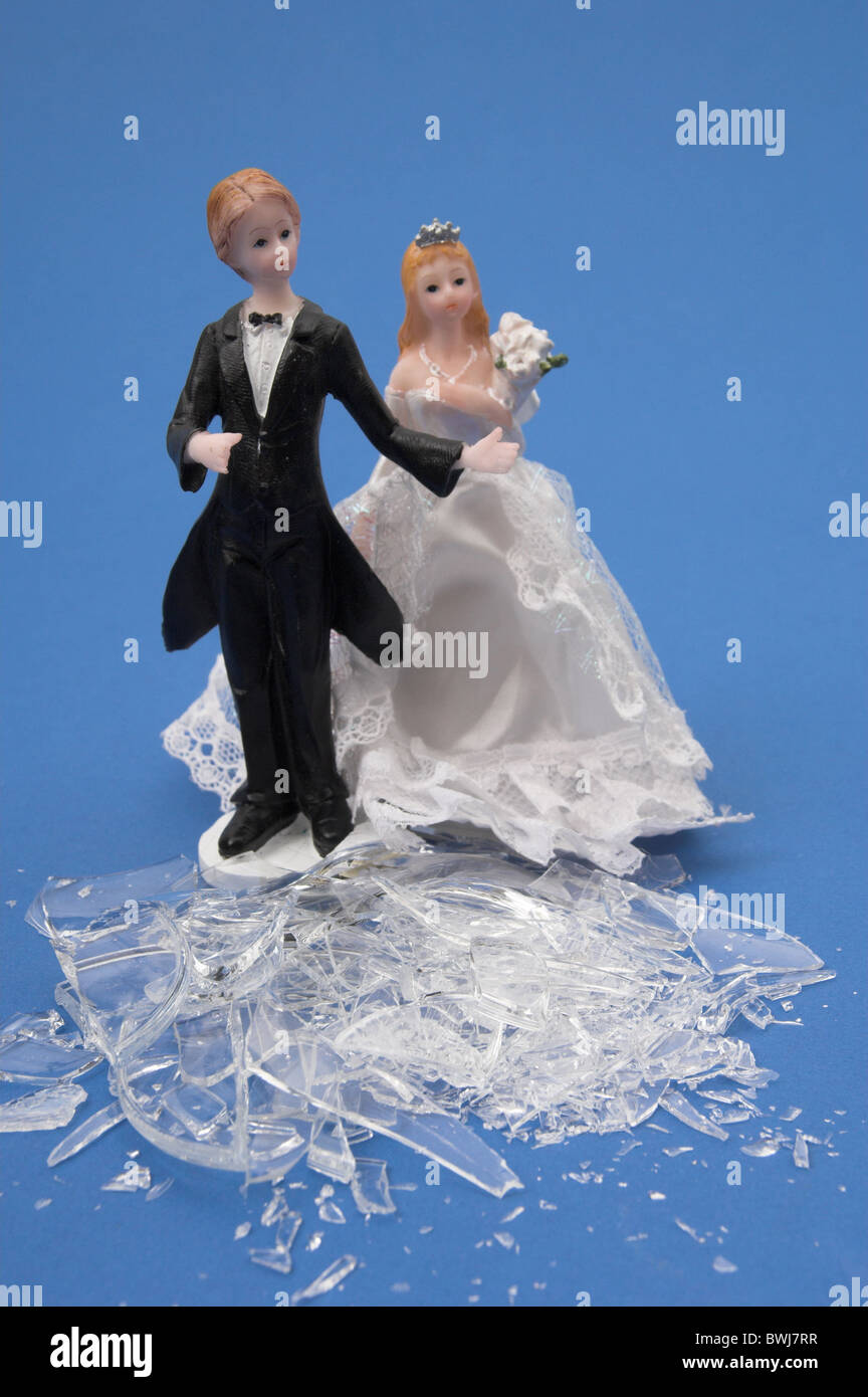 marriage symbol separation divorce noise marital row problem married ...