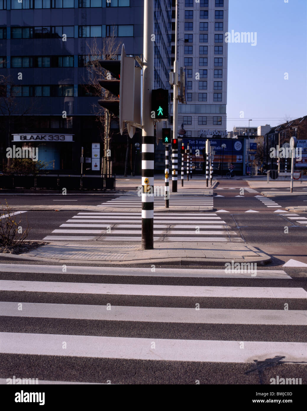 Pedestrian crossing with pedestrian lights in Rotterdam, The ...