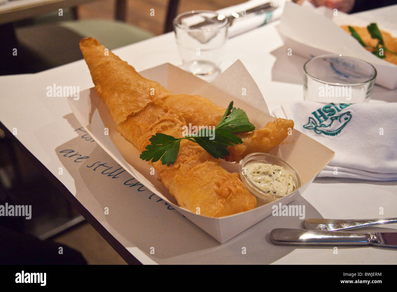 Deep fried cod at rockfish fish and chip shop hi-res stock photography ...