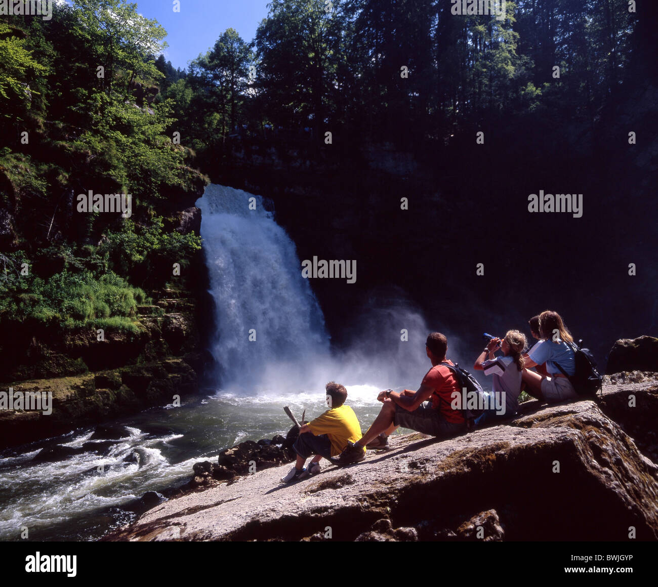 travelers hiking family group rest food break stop catering spare time ...