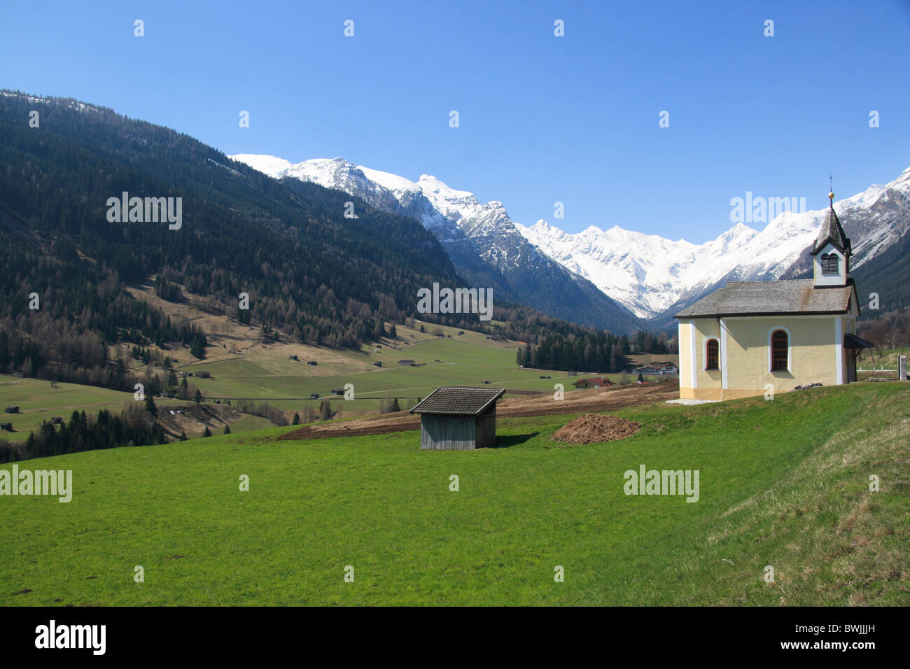 scenery landscape valley mountains Alps chapel near Innsbruck Tirol ...