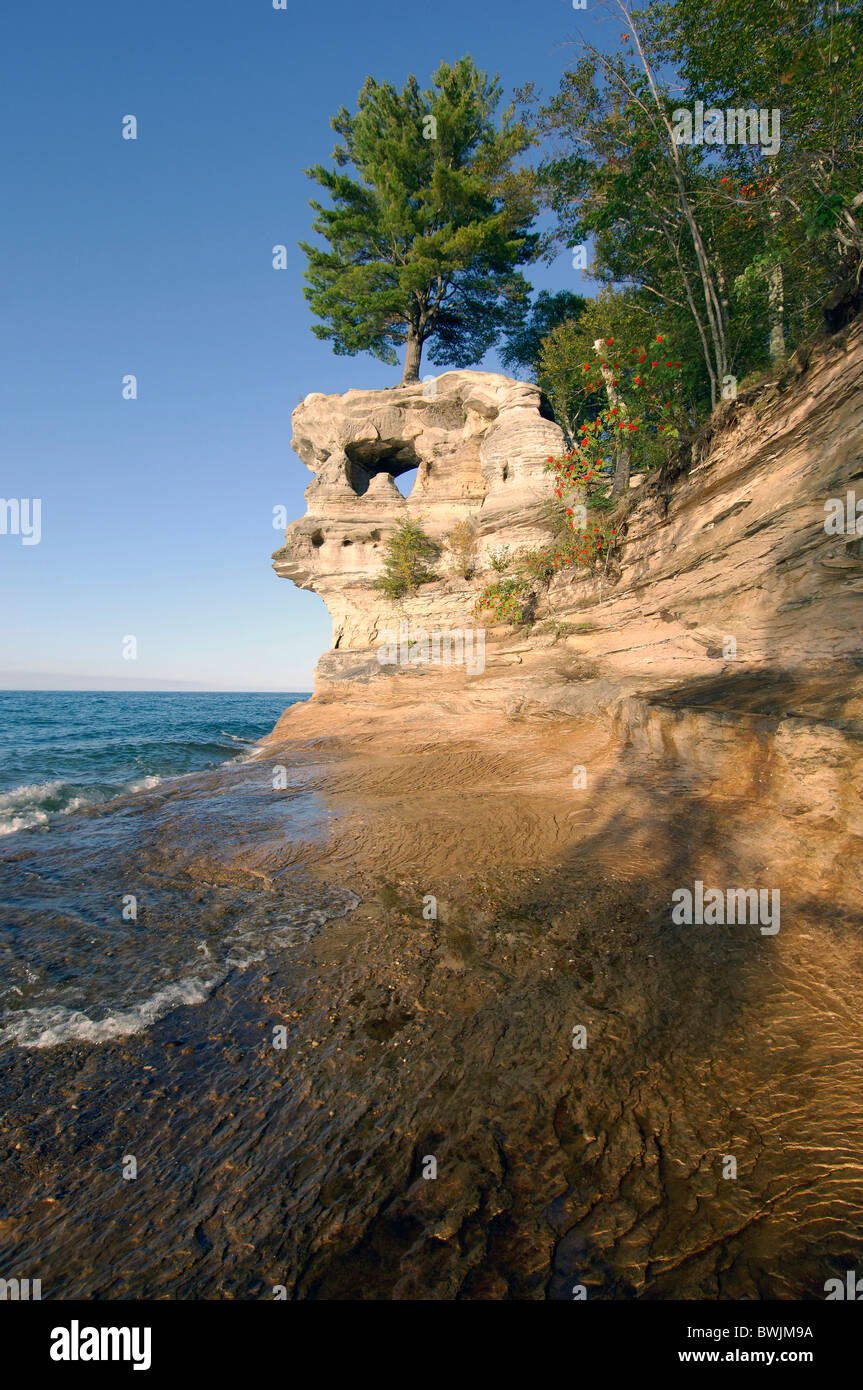 Chapel rock pictured rocks rock formation hi-res stock photography and ...