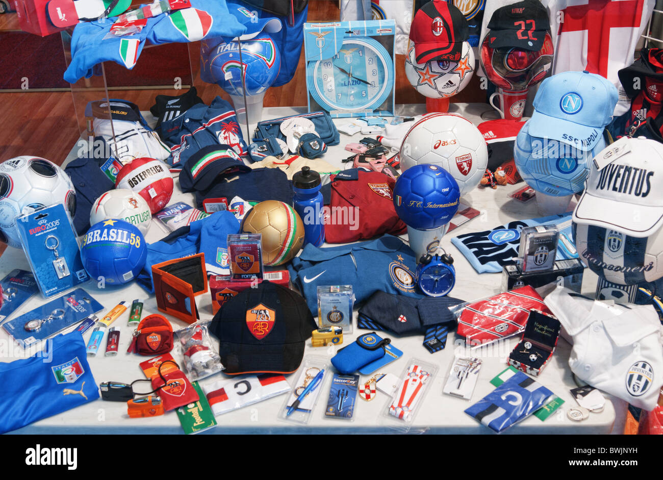 Window of sports store hi-res stock photography and images - Alamy