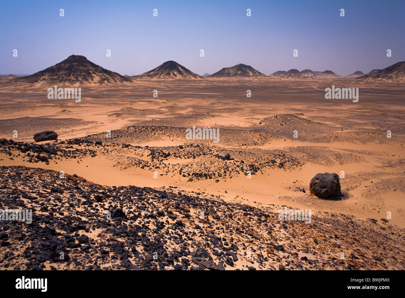 Black desert egypt hi-res stock photography and images - Alamy