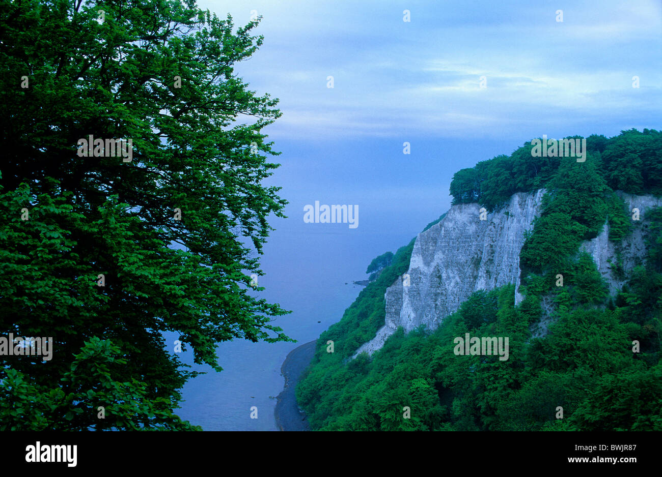 Victoria view chalk rocks hi-res stock photography and images - Alamy