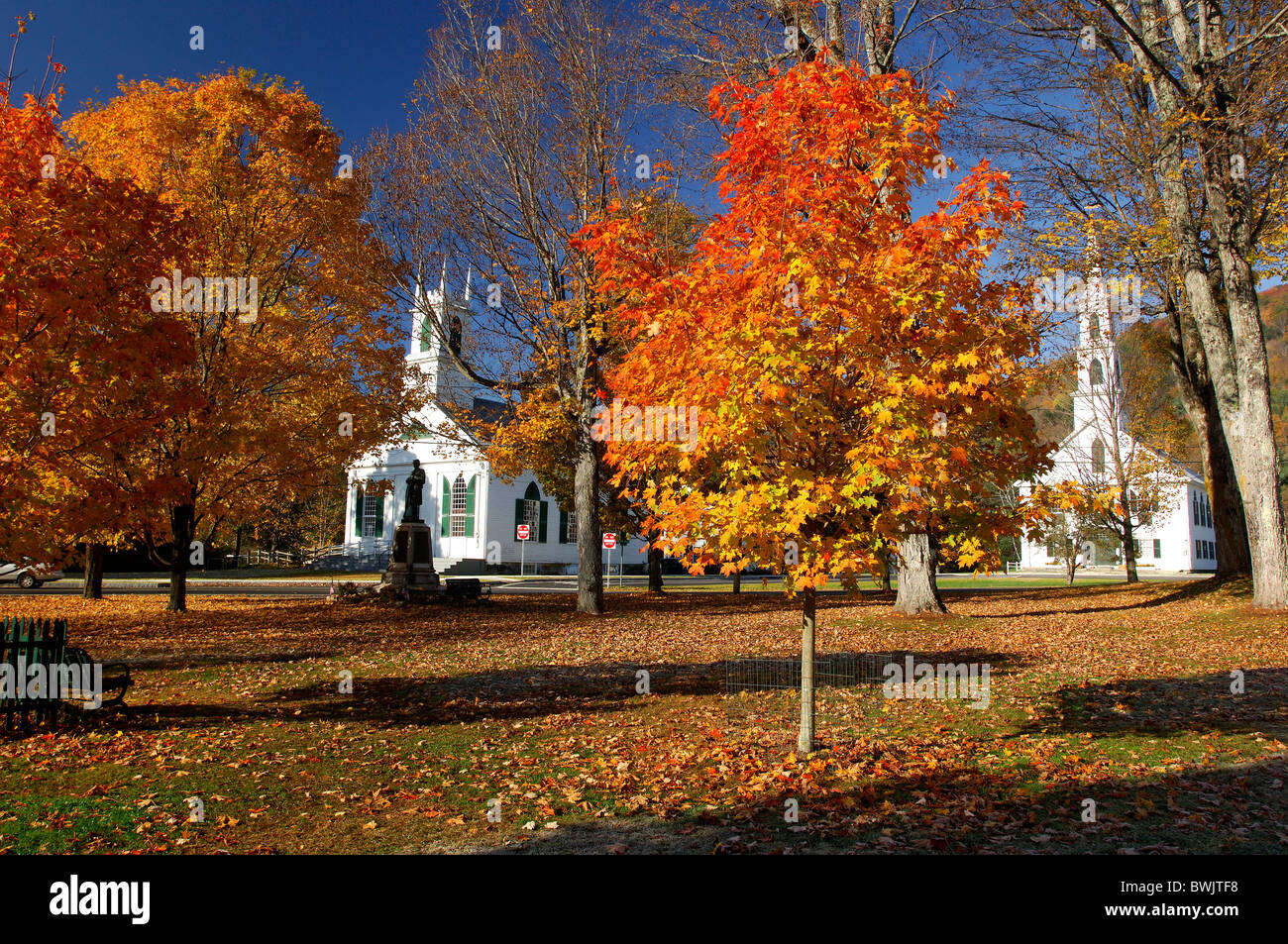 meeting House building construction church autumn Town Square Newfane ...