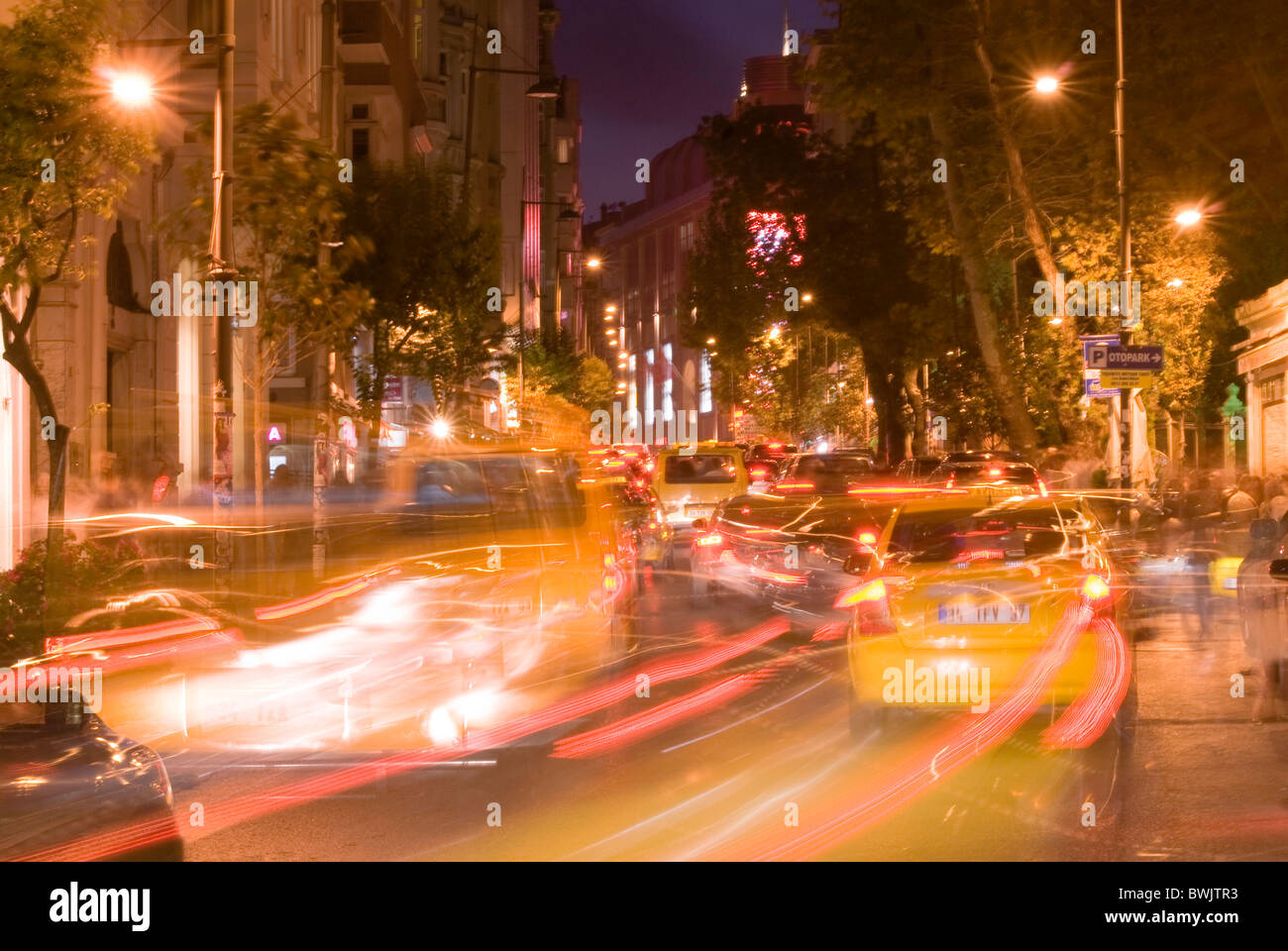 night life in Istanbul Stock Photo - Alamy