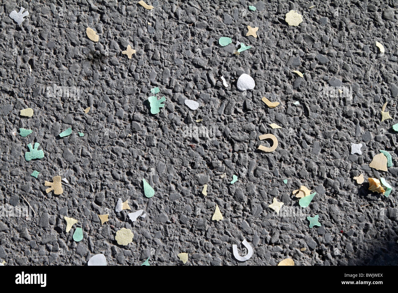 Confetti hi-res stock photography and images - Alamy