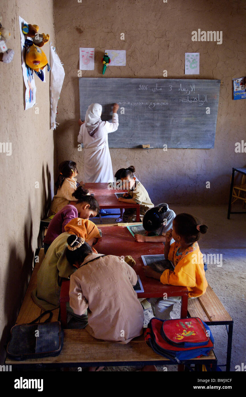 school inside lessons pupil school children children teacher Escola ...