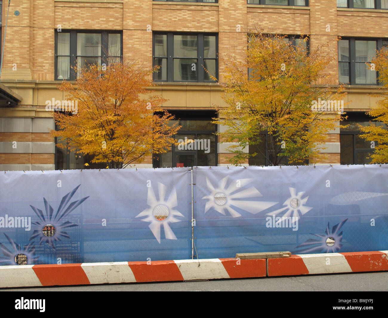 Construction screening hi-res stock photography and images - Alamy