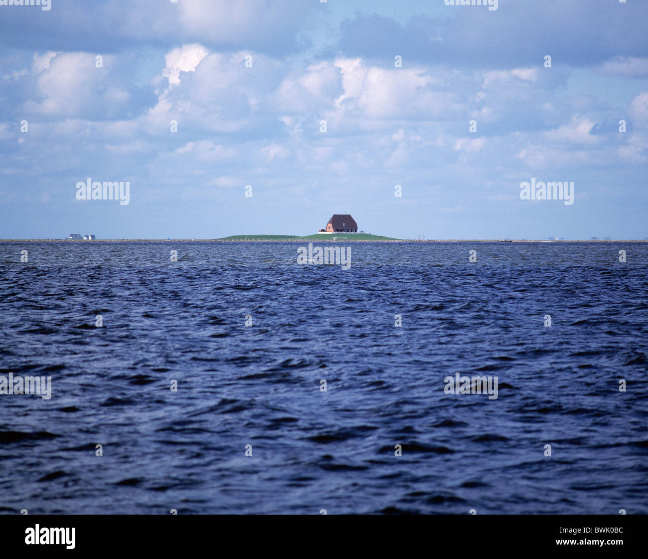 Hallighauser Hallig Nordstrandischmoor Halligen houses homes tides ...