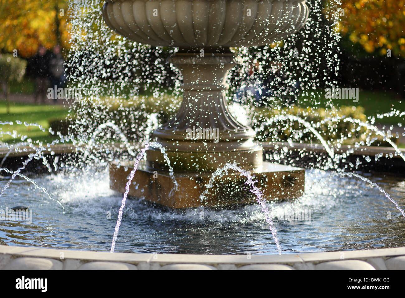 fountain in the park Stock Photo - Alamy