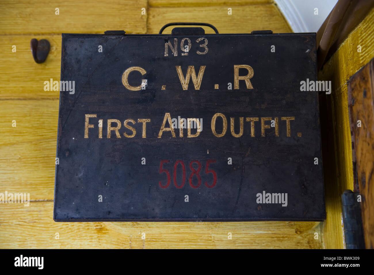 Gwr train interior hi-res stock photography and images - Alamy