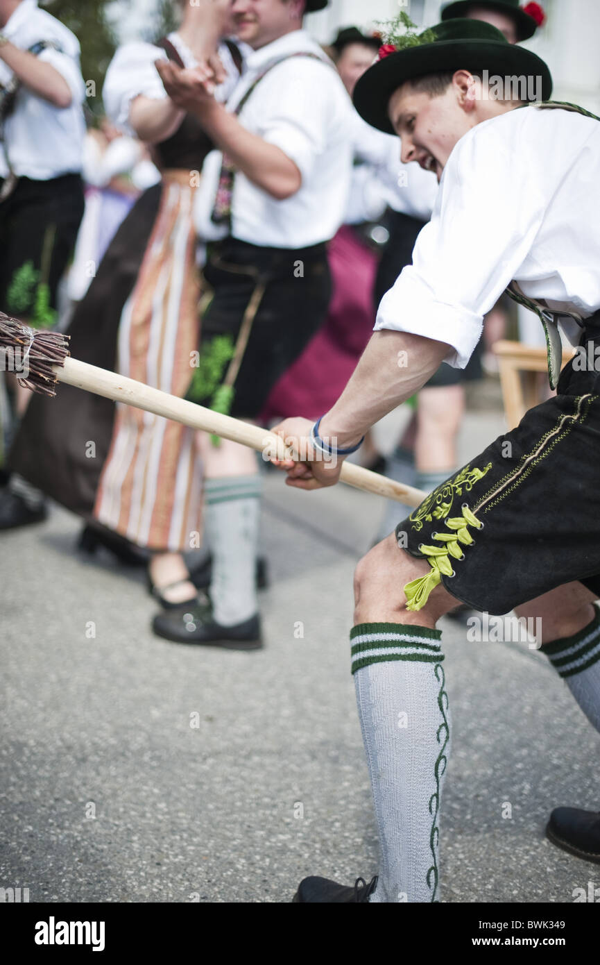 Man with a broom hi-res stock photography and images - Alamy