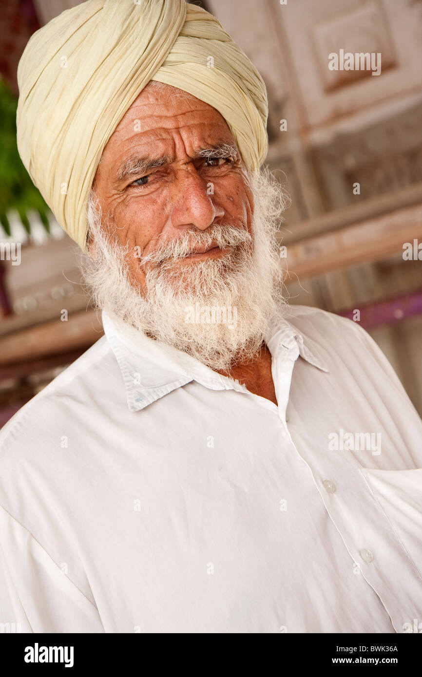 a Sikh man Stock Photo - Alamy