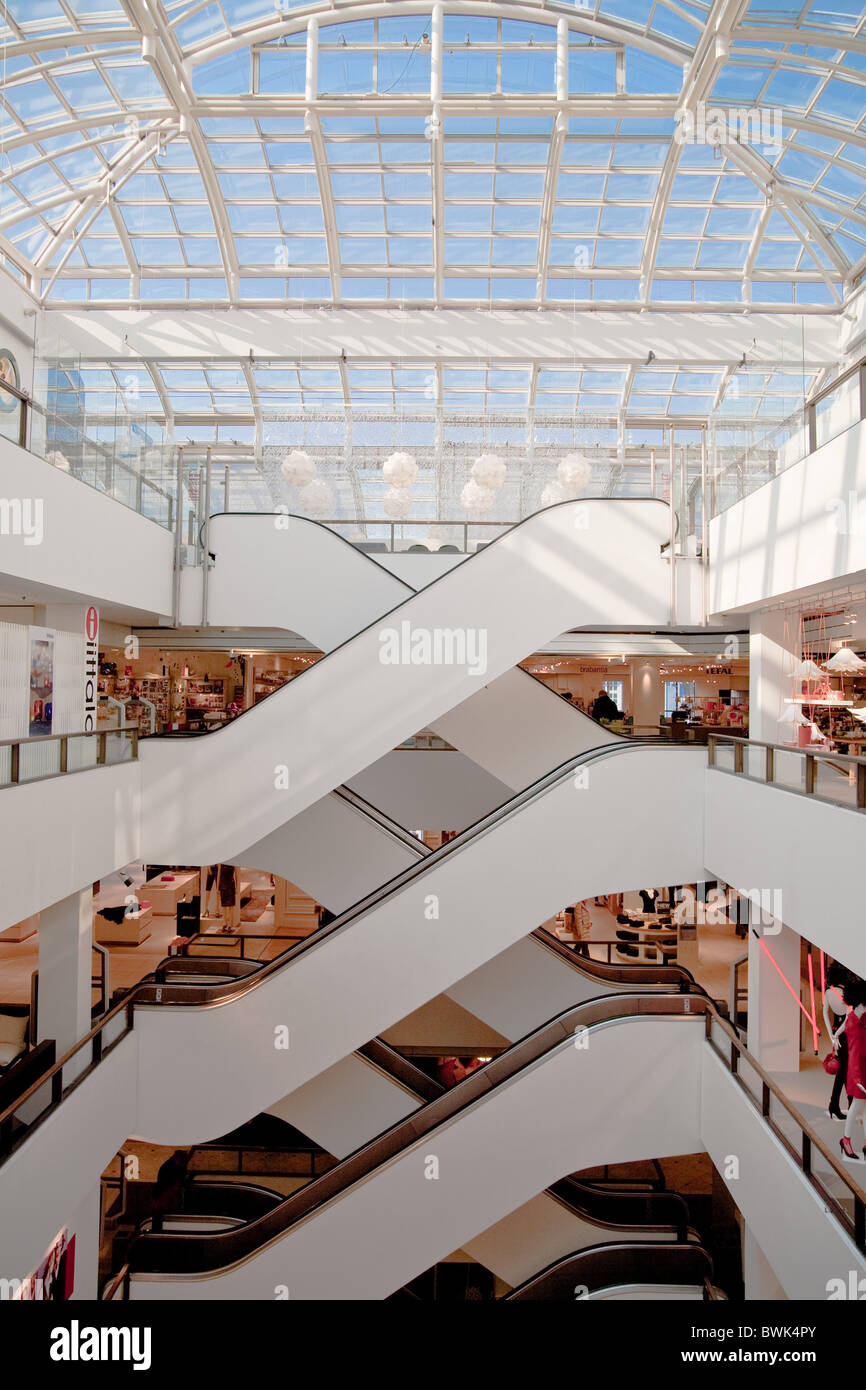 Illum shopping center hi-res stock photography and images - Alamy