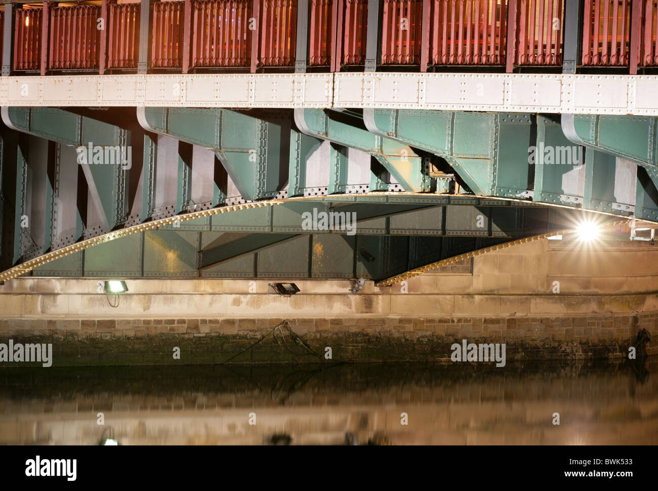 red and green bridge abstract background Stock Photo - Alamy