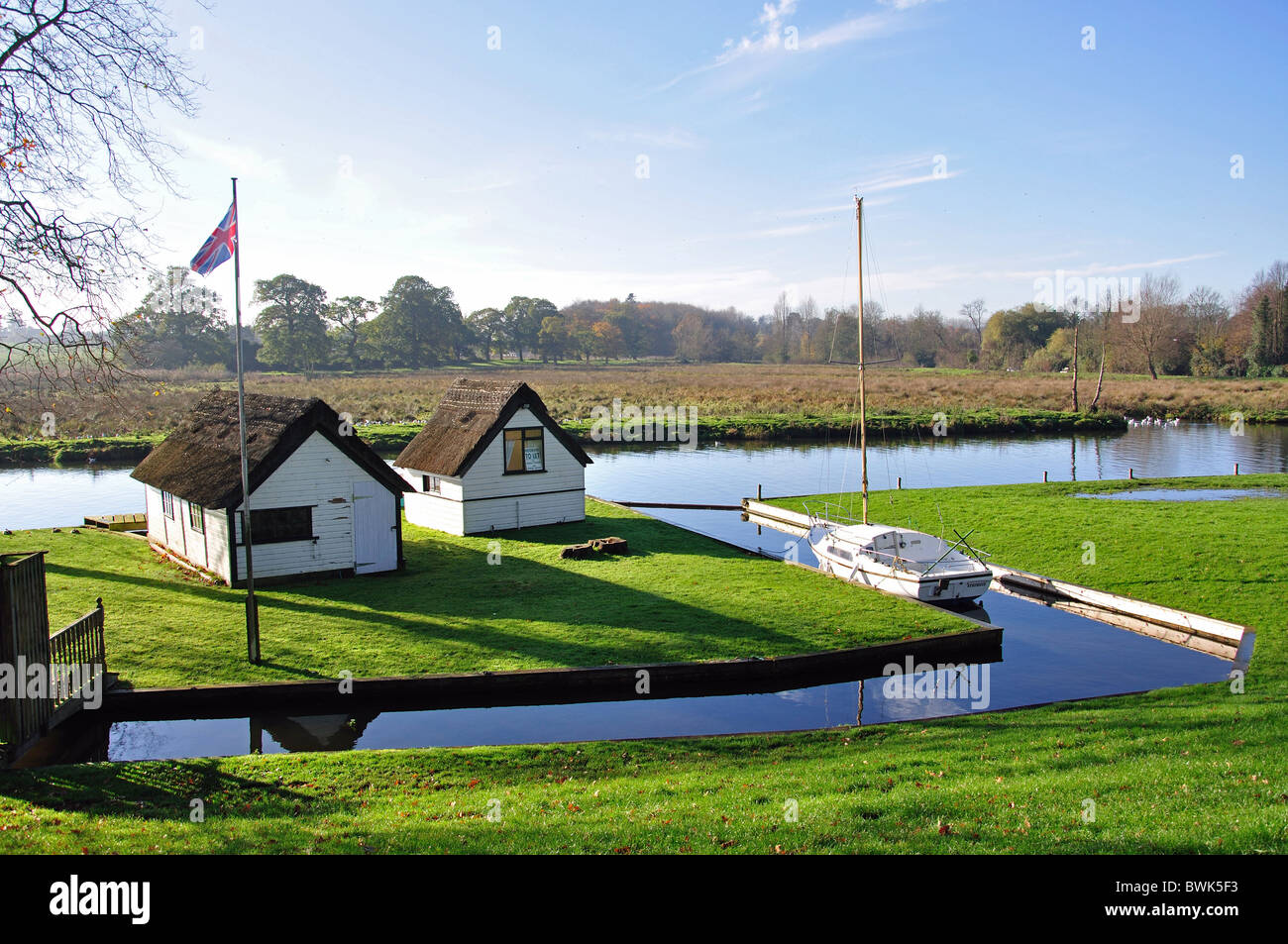 The River Bure at Coltishall, Norfolk Broads, Norfolk, England, United ...