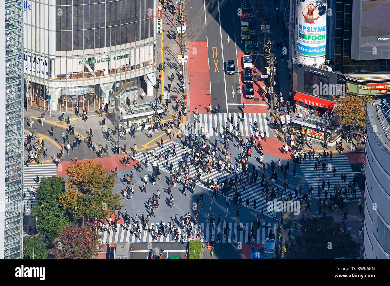 Japan Asia Tokyo Tokyo Shibuya Q-Front-building Hachiko crossroad ...