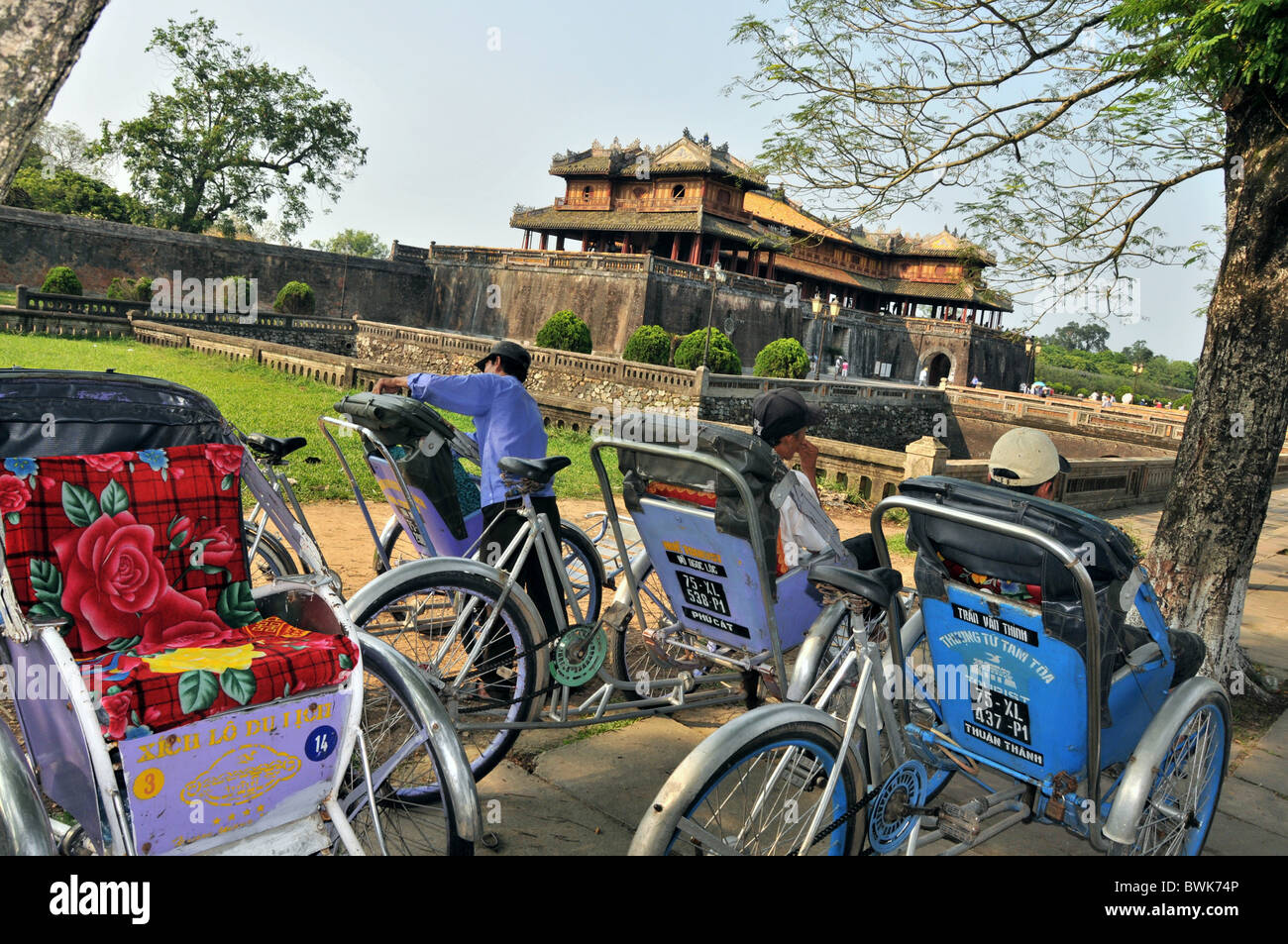 Noon gate at hue citadel hi-res stock photography and images - Alamy