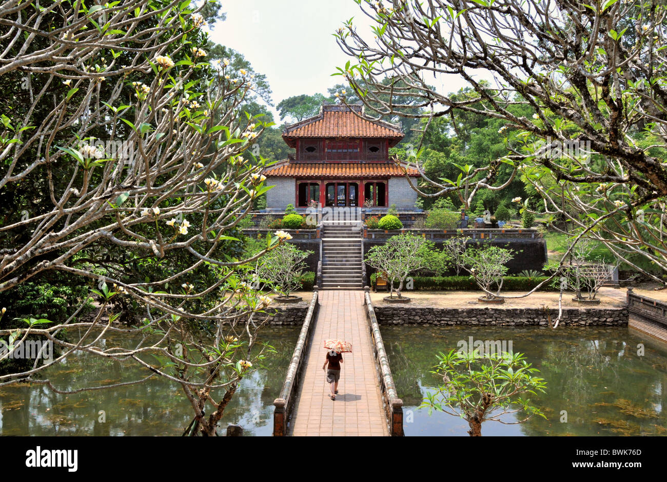 Hue mausoleum buildings hi-res stock photography and images - Alamy
