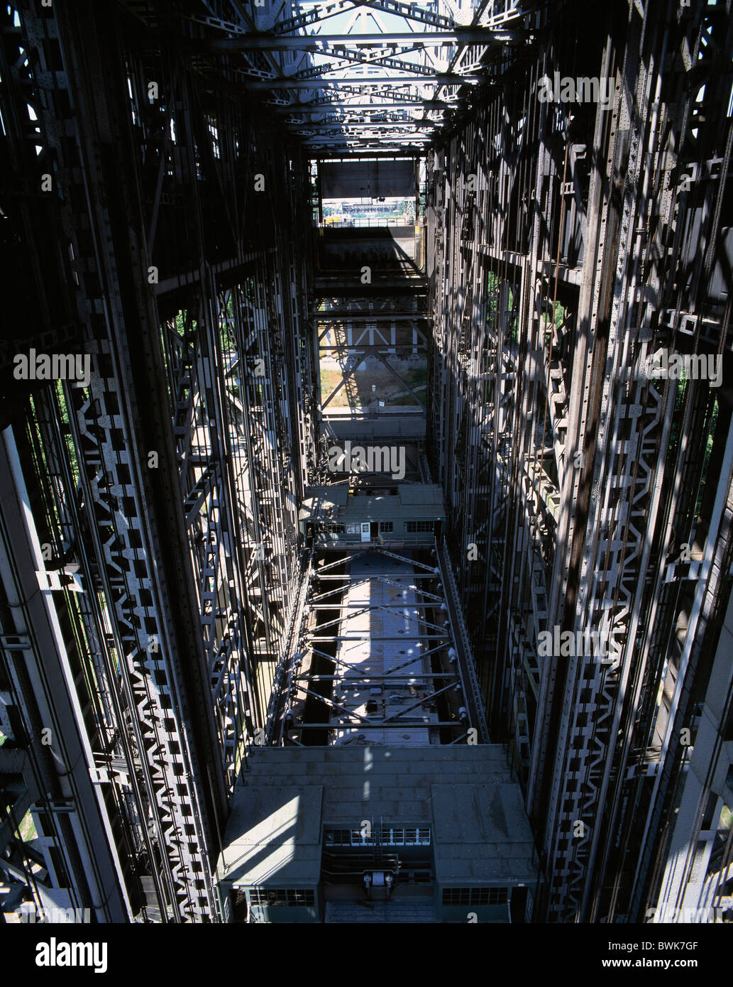 freighter ship hoist inside industry ships Niederfinow biosphere ...