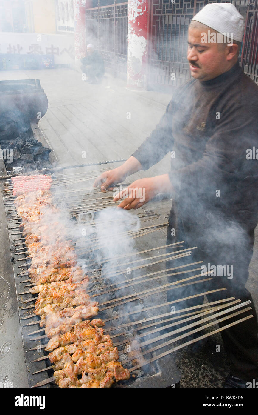 China Asia Xinjiang autonomous area field Urumqi Uerumqi town city ...