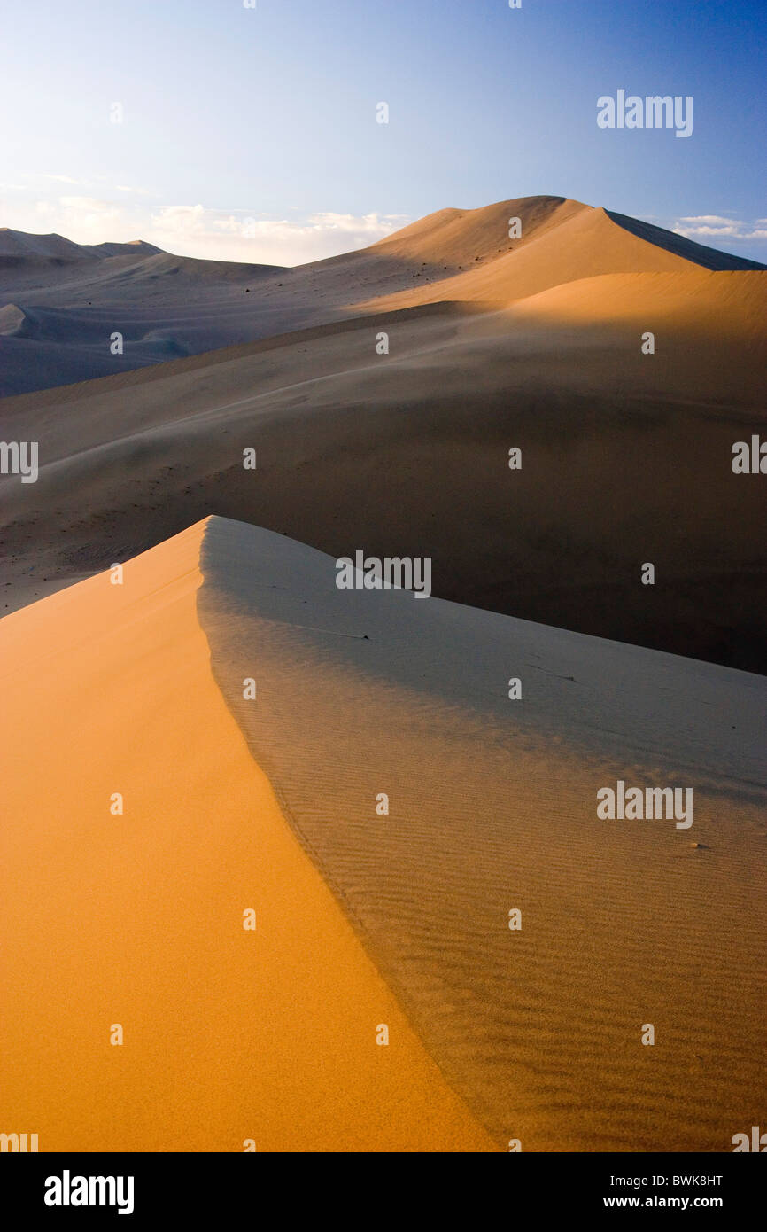 China Asia Silk Road province Gansu Dunhuang desert Gobi scenery ...