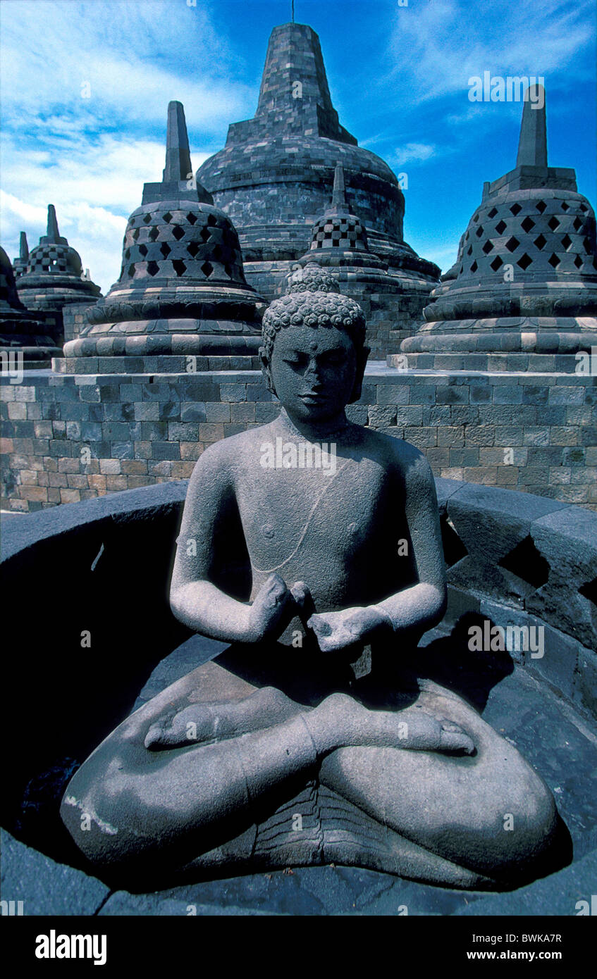 Sailendra dynasty hi-res stock photography and images - Alamy