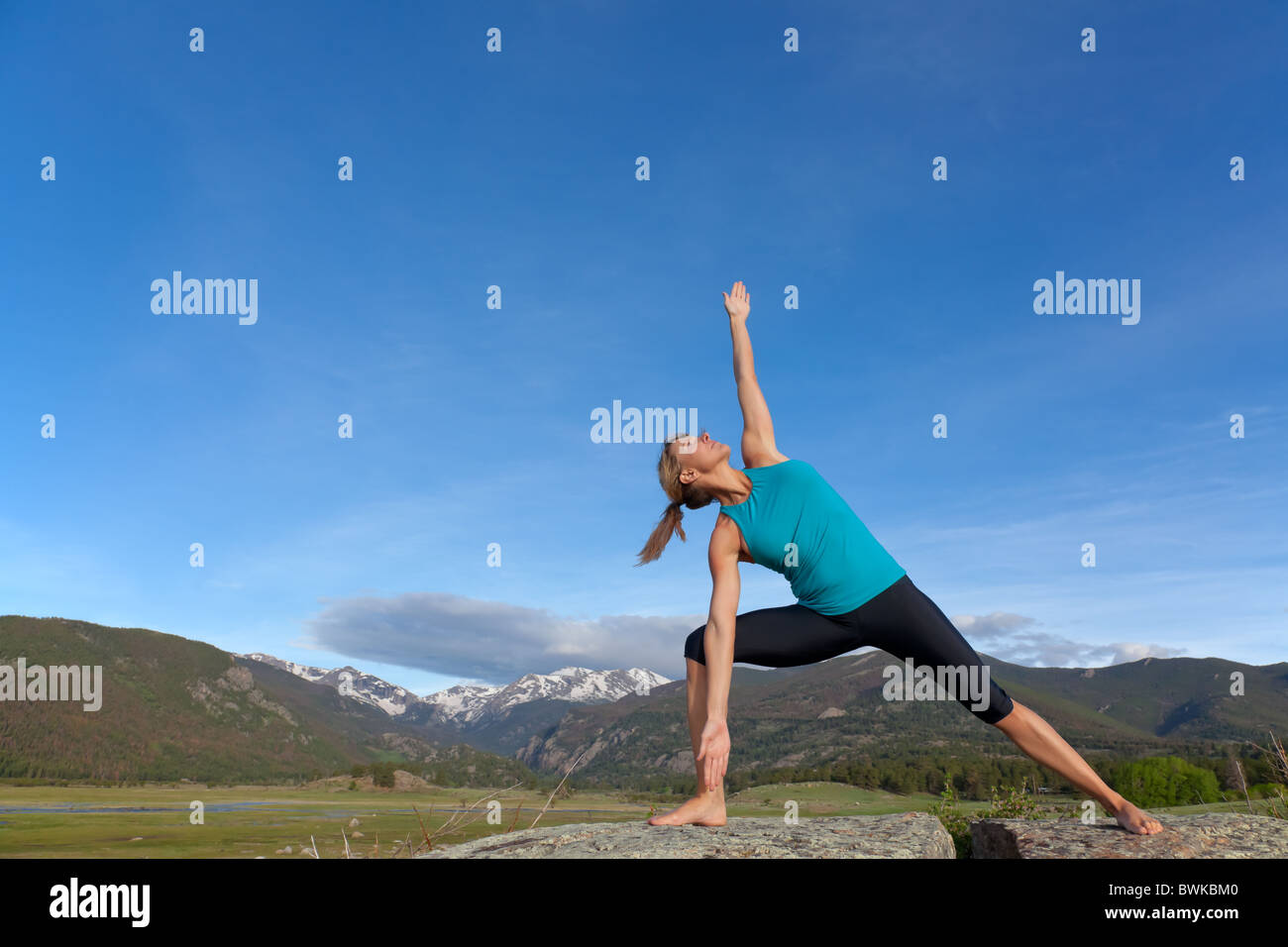 Yoga in the mountains of Colorado Stock Photo - Alamy