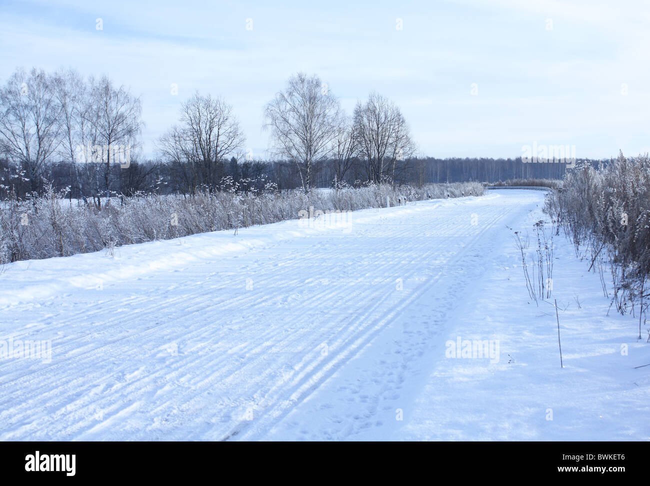 Receding road hi-res stock photography and images - Alamy