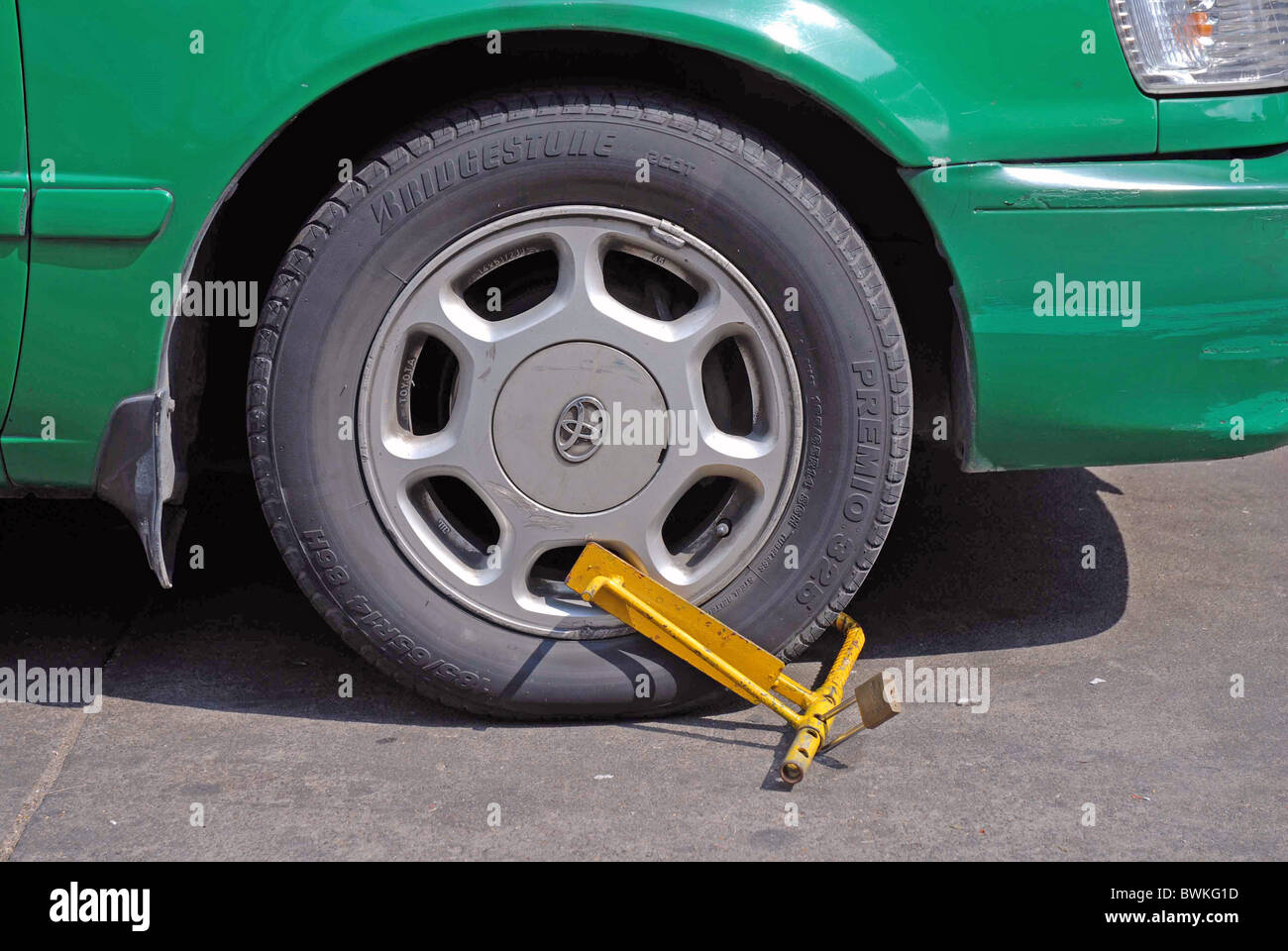 car automobile Bangkok Thailand Asia park claw bicycle claw autoclaw ...