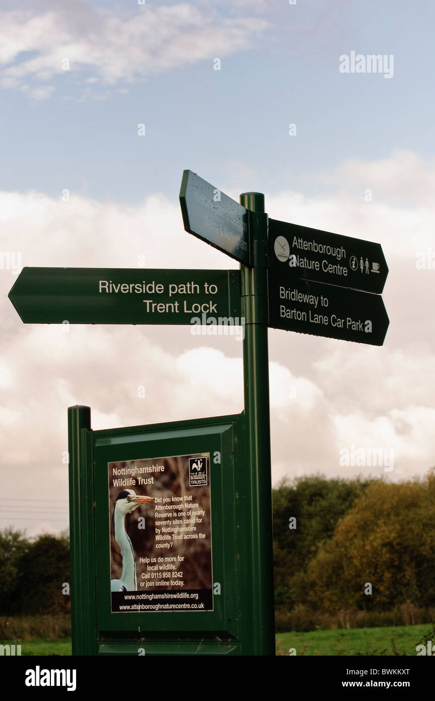 Signpost at Attenborough Nature Reserve, Nottingham Stock Photo - Alamy