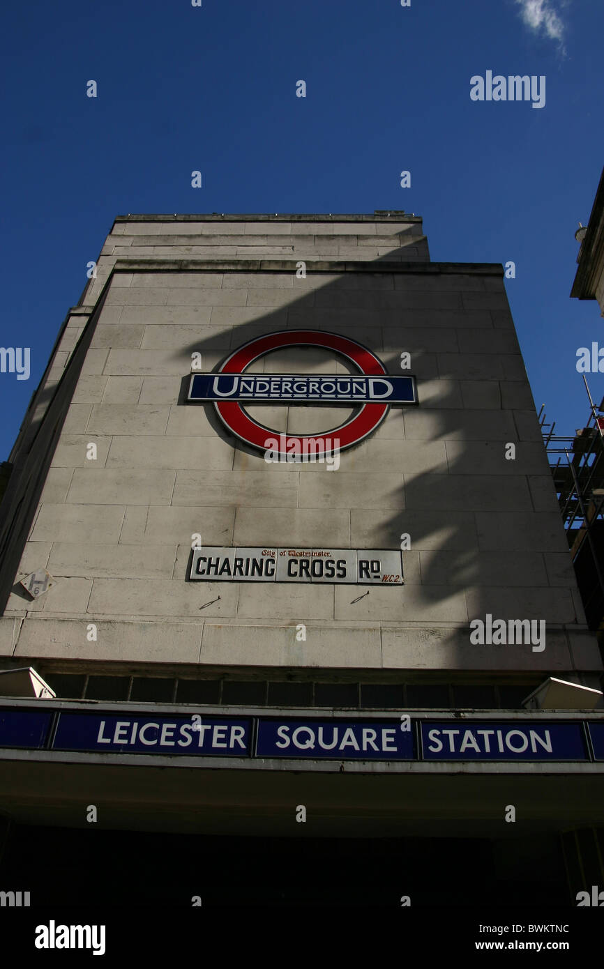 Charing cross station underground hi-res stock photography and images ...