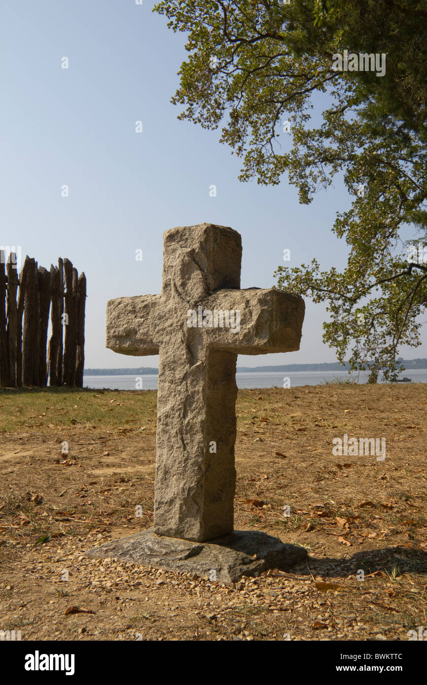 Stone cross in Jamestown, Colonial National Historical Park, Virginia ...