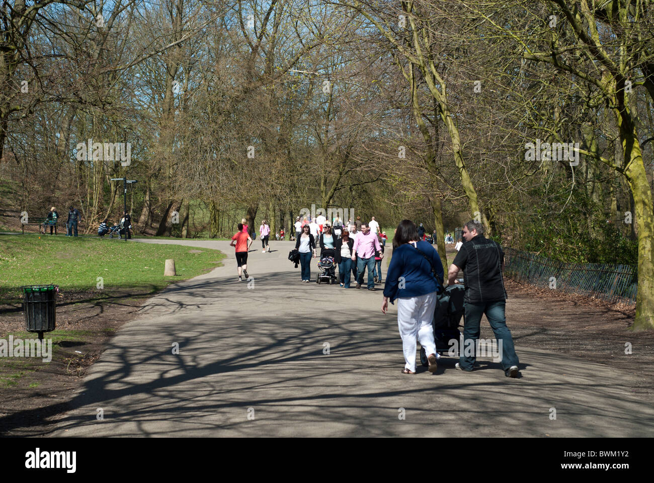 Manchester heaton park walk hi-res stock photography and images - Alamy