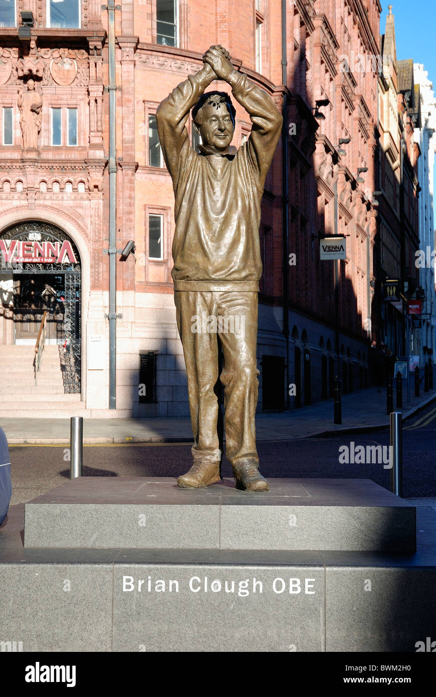 Nottingham brian clough statue hi-res stock photography and images - Alamy