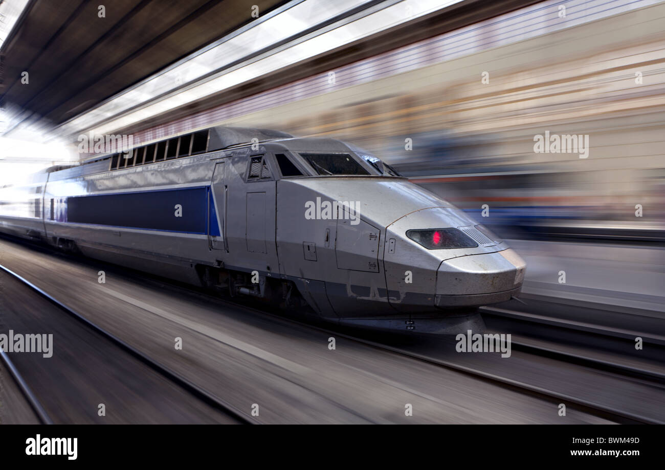 High speed train hi-res stock photography and images - Alamy