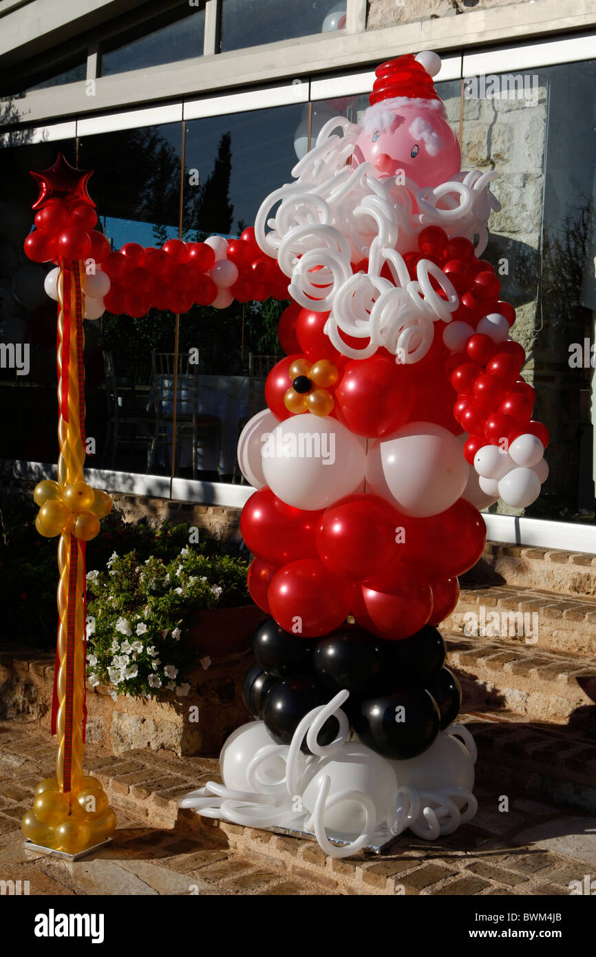 Santa claus balloon hi-res stock photography and images - Alamy