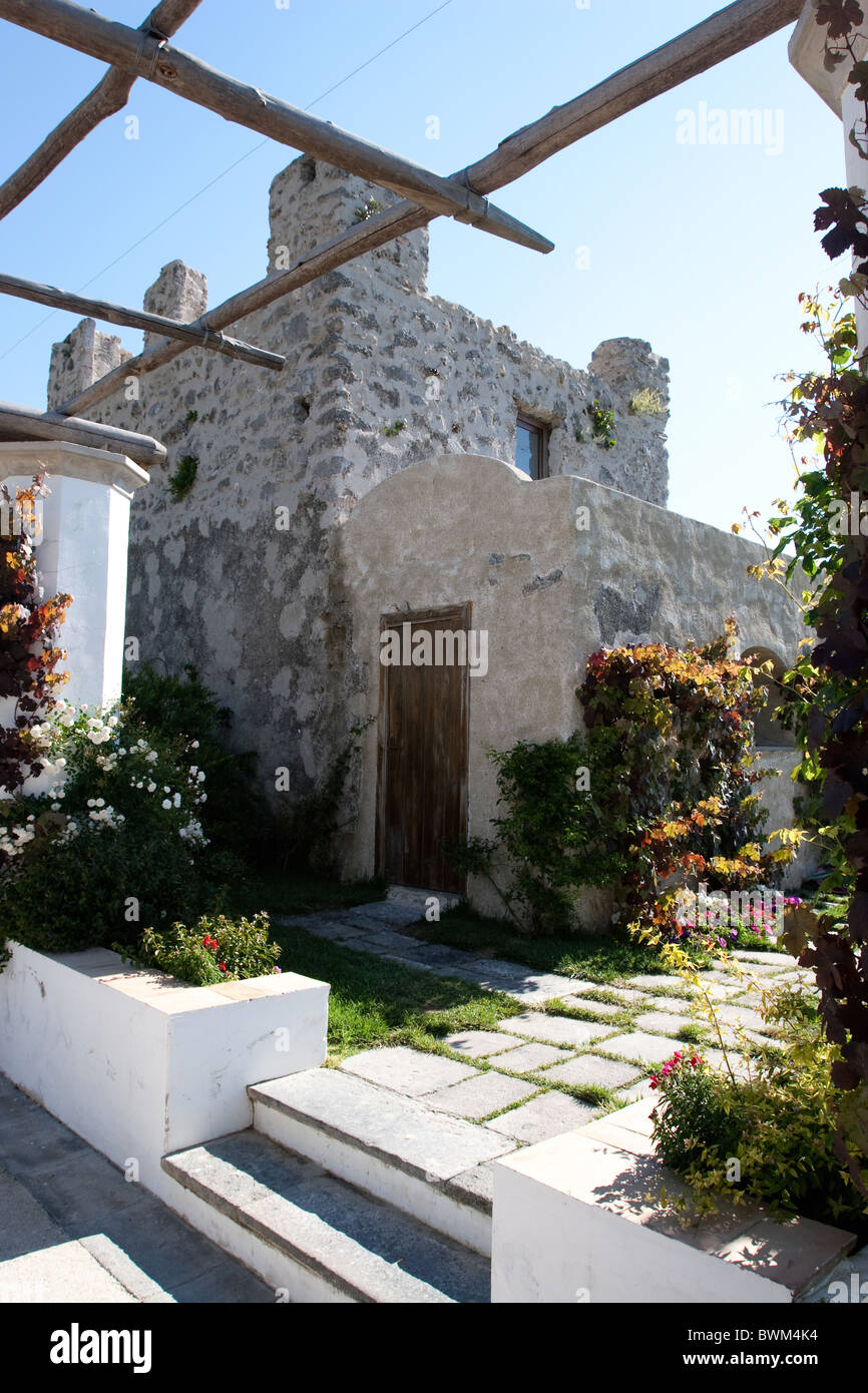 Ravello Caruso Luxury hotel pool Amalfi coast sun Luxury charm charming ...