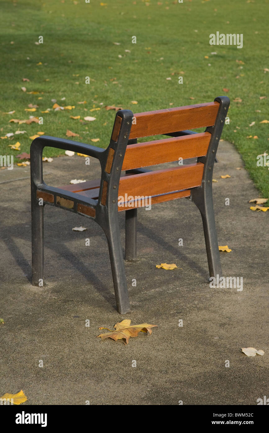 Park chair hi-res stock photography and images - Alamy