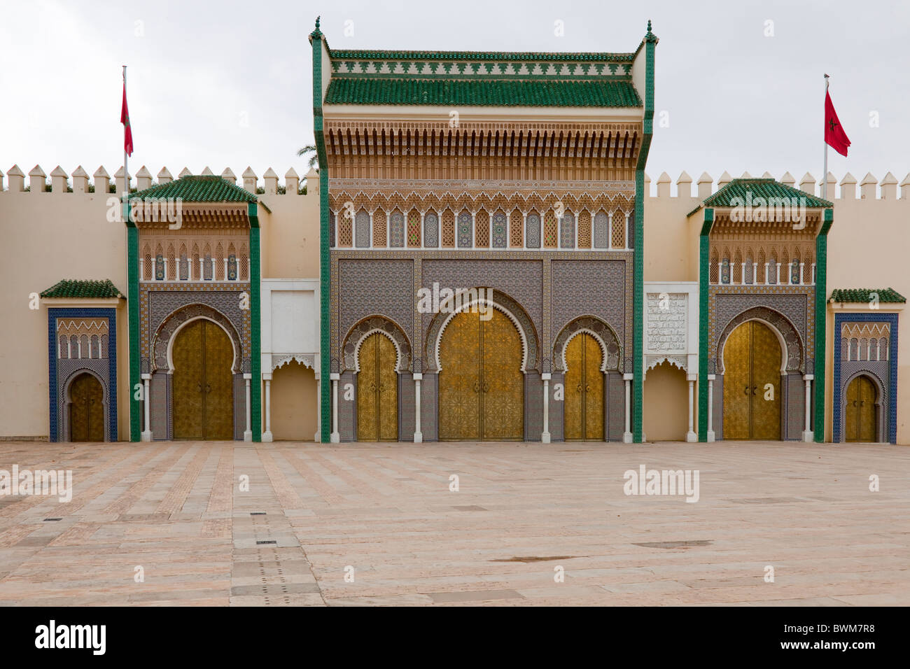 The arched gates to the Royal Palace in Fes, Morocco Stock Photo - Alamy