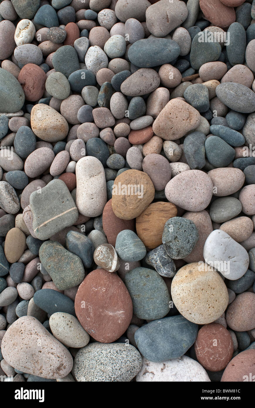 Coloured stones hi-res stock photography and images - Alamy