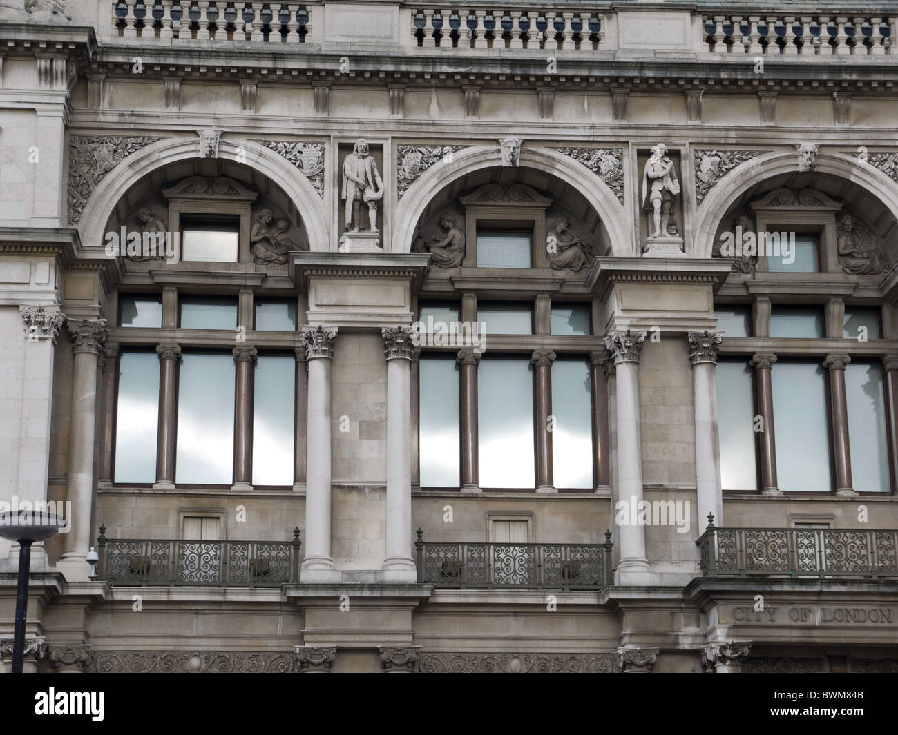Victorian school building london hi-res stock photography and images ...