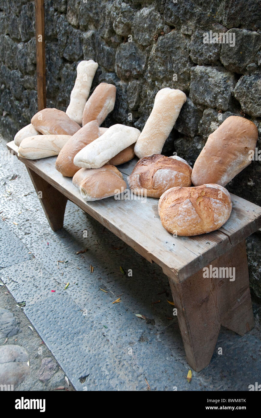 Medieval bread hi-res stock photography and images - Alamy