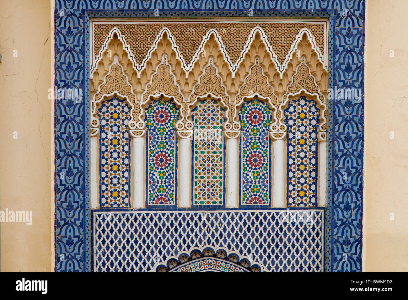 The arched gates to the Royal Palace in Fes, Morocco Stock Photo - Alamy