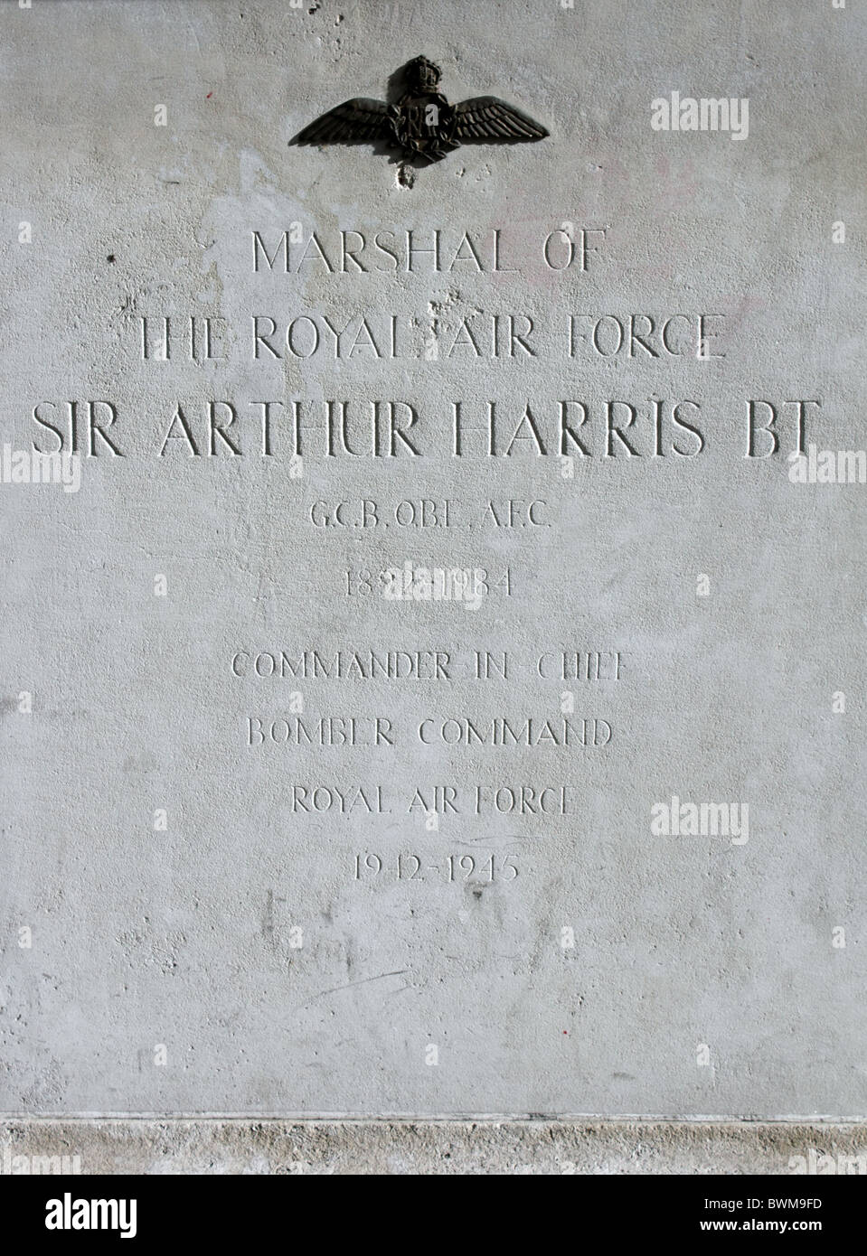 Sir arthur harris statue hi-res stock photography and images - Alamy