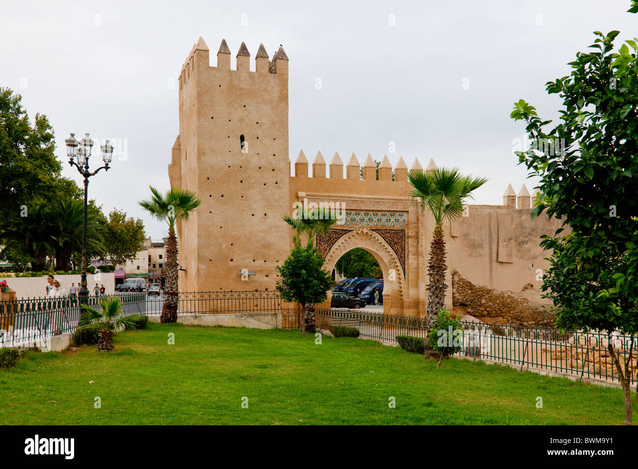 Corner bastion and city wall in Fes, Morocco Stock Photo - Alamy